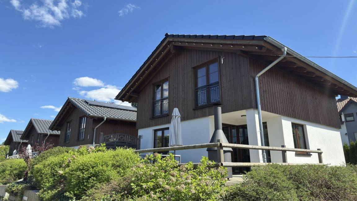 74 M² Ferienhaus ∙ 2 Schlafzimmer ∙ 4 Gäste - Diemelsee