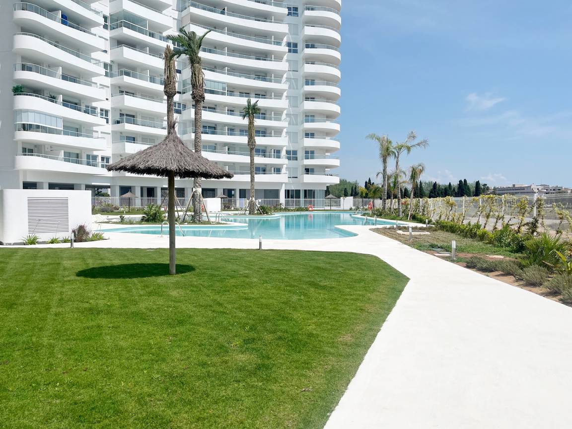 81 M² Apartamento ∙ 2 Habitaciones ∙ 5 Huéspedes - Canet de Berenguer