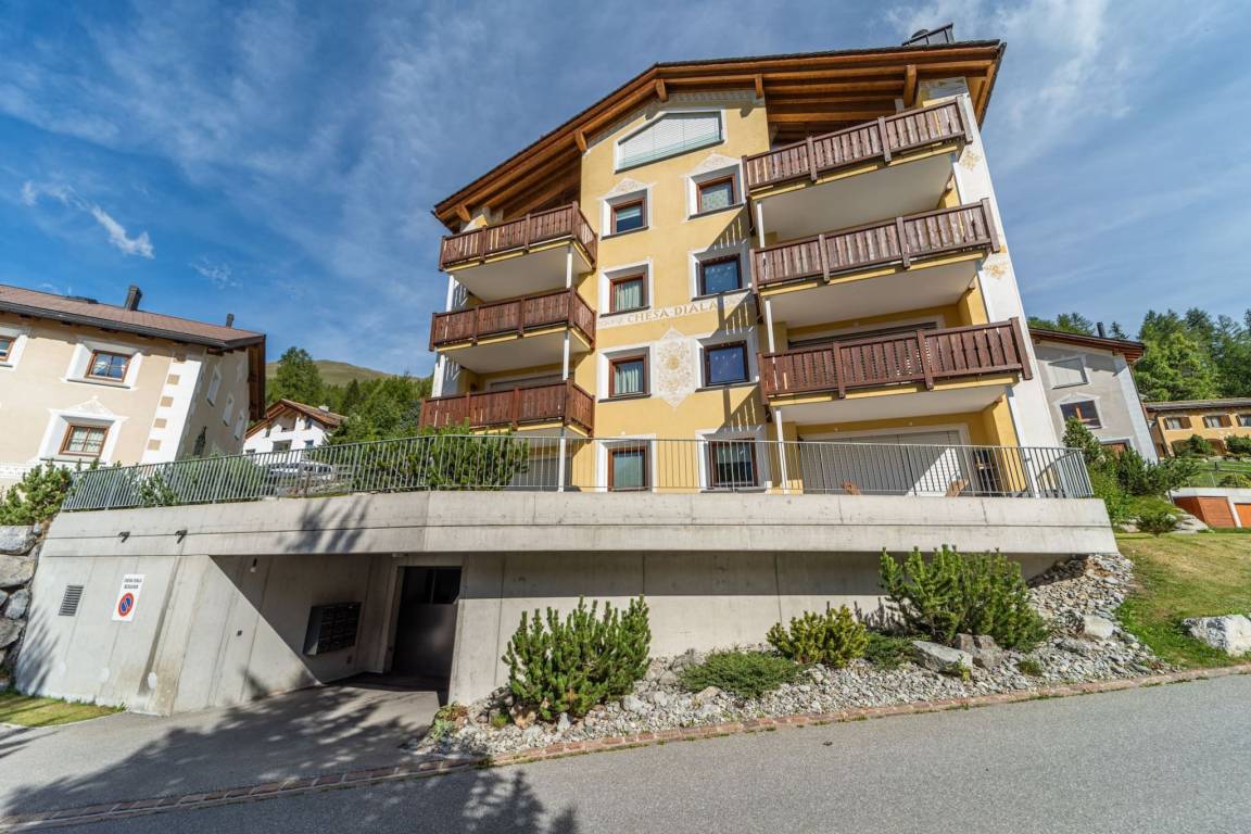 120 M² Ferienwohnung ∙ 3 Schlafzimmer ∙ 6 Gäste - Madulain