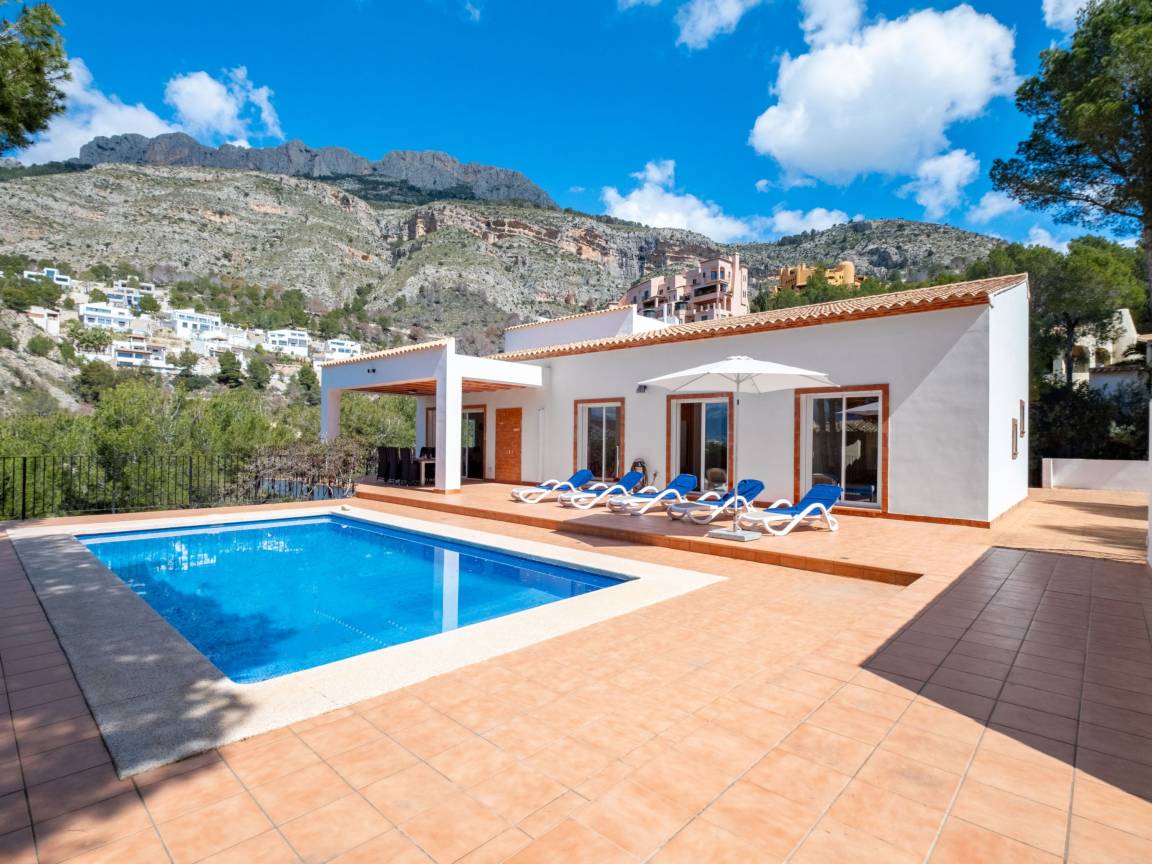 162 M² Villa ∙ 1 Bedroom ∙ 6 Guests - Altea