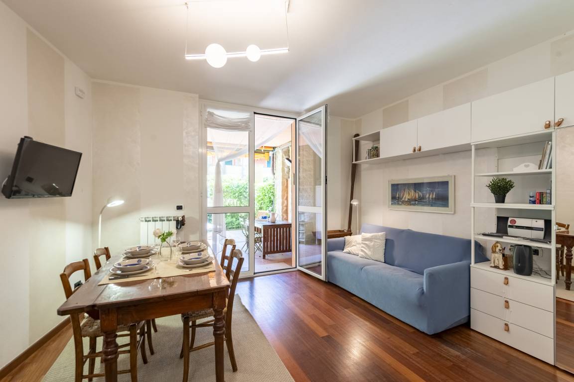 90 M² Apartment ∙ 2 Bedrooms ∙ 4 Guests - Sestri Levante