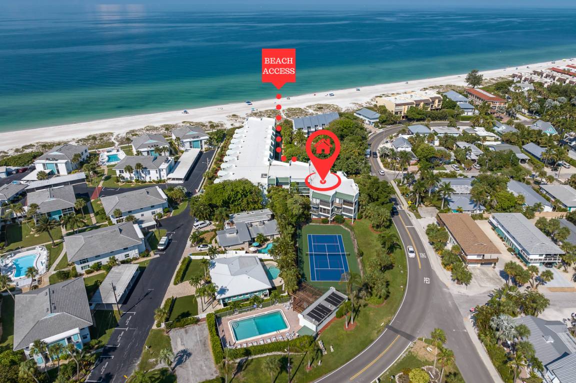 House ∙ 2 Bedrooms ∙ 6 Guests - Holmes Beach, FL