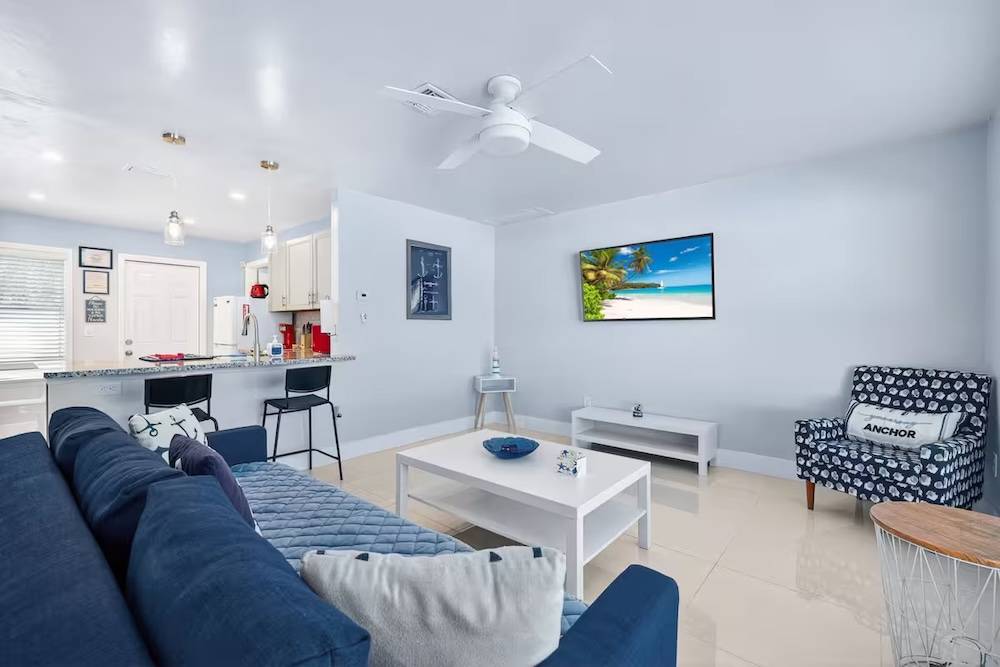 House ∙ 2 Bedrooms ∙ 6 Guests - Sanibel Island, FL