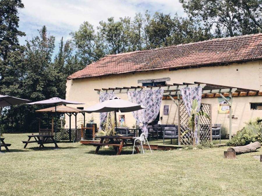 Teltta ∙ 2 Makuuhuonetta ∙ 5 Vierasta - Vic-Fezensac