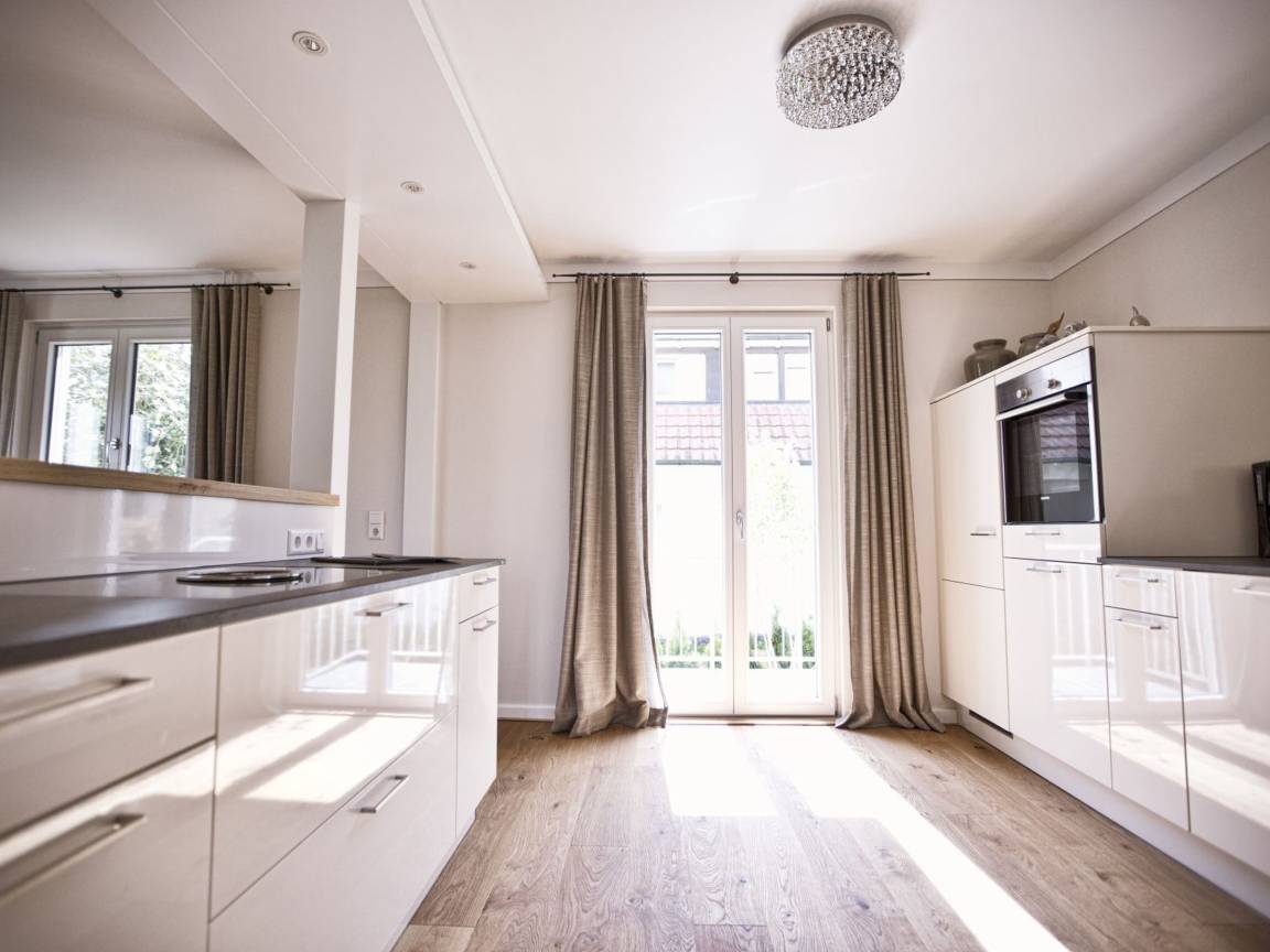 100 M² Ferienhaus ∙ 2 Schlafzimmer ∙ 4 Gäste - Bodensee