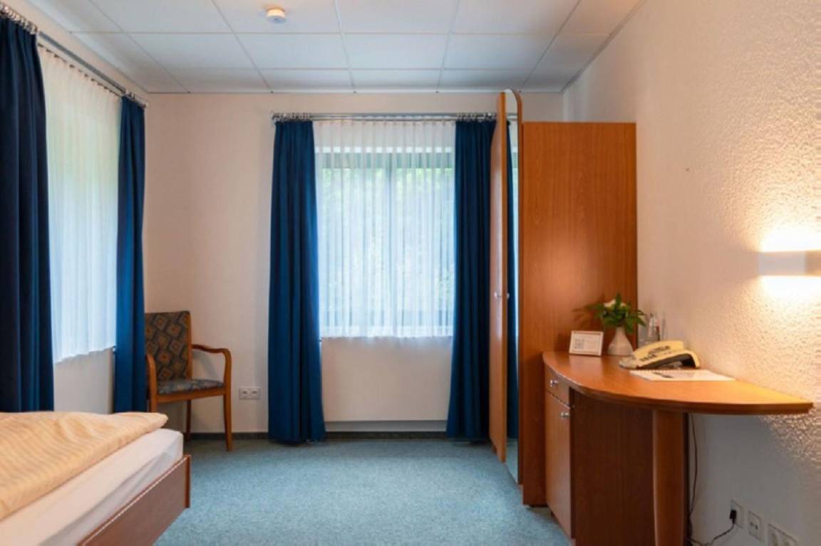 18 M² Hotel ∙ 1 Bedroom ∙ 1 Guest - Bad Salzuflen