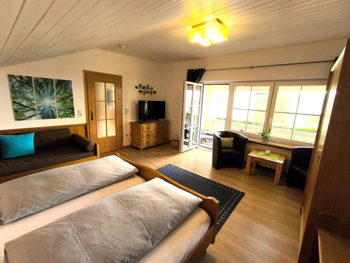 46 M² Ferienwohnung ∙ 1 Schlafzimmer ∙ 3 Gäste - Bodenmais