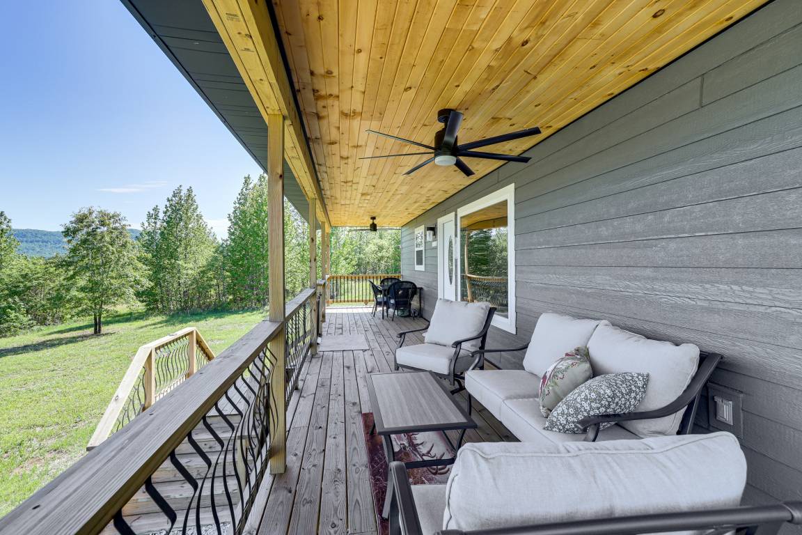 92 M² House ∙ 2 Bedrooms ∙ 6 Guests - Jasper, AR