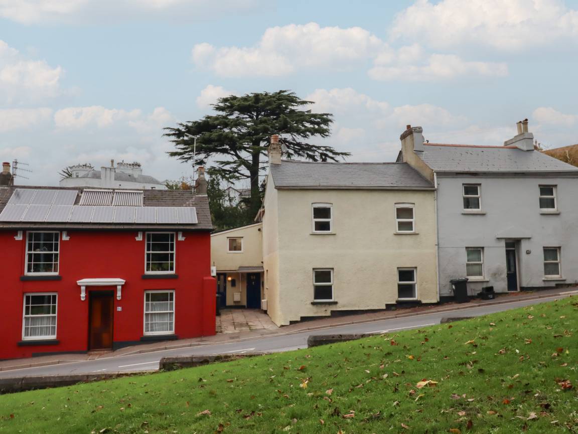 Cottage ∙ 2 Bedrooms ∙ 4 Guests - Shaldon