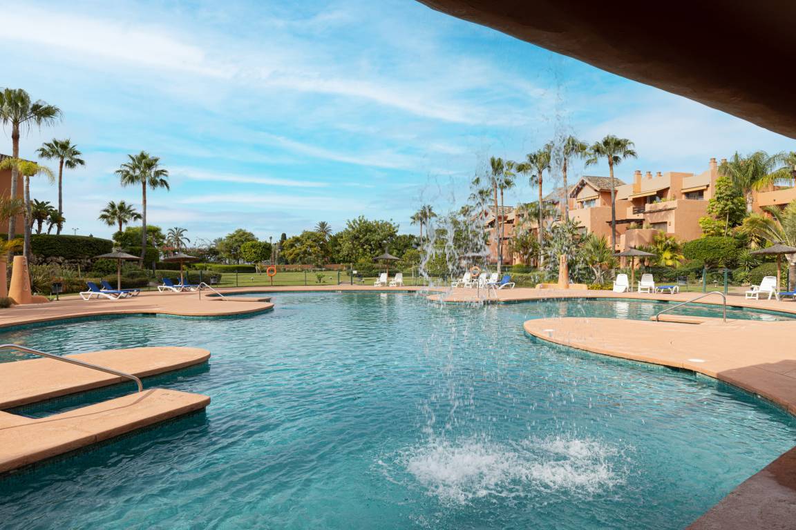 75 M² Appartement ∙ 3 Chambres ∙ 6 Personnes - Estepona
