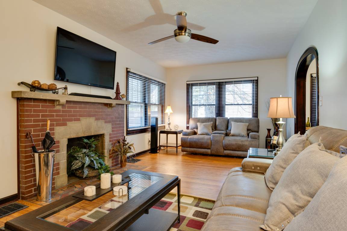 148 M² House ∙ 3 Bedrooms ∙ 7 Guests - Indianapolis, IN