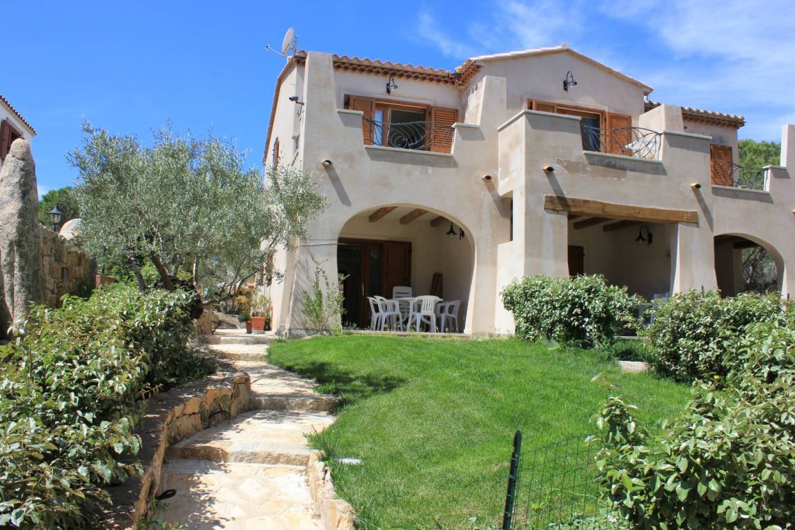 70 M² Apartment ∙ 2 Bedrooms ∙ 5 Guests - Orosei