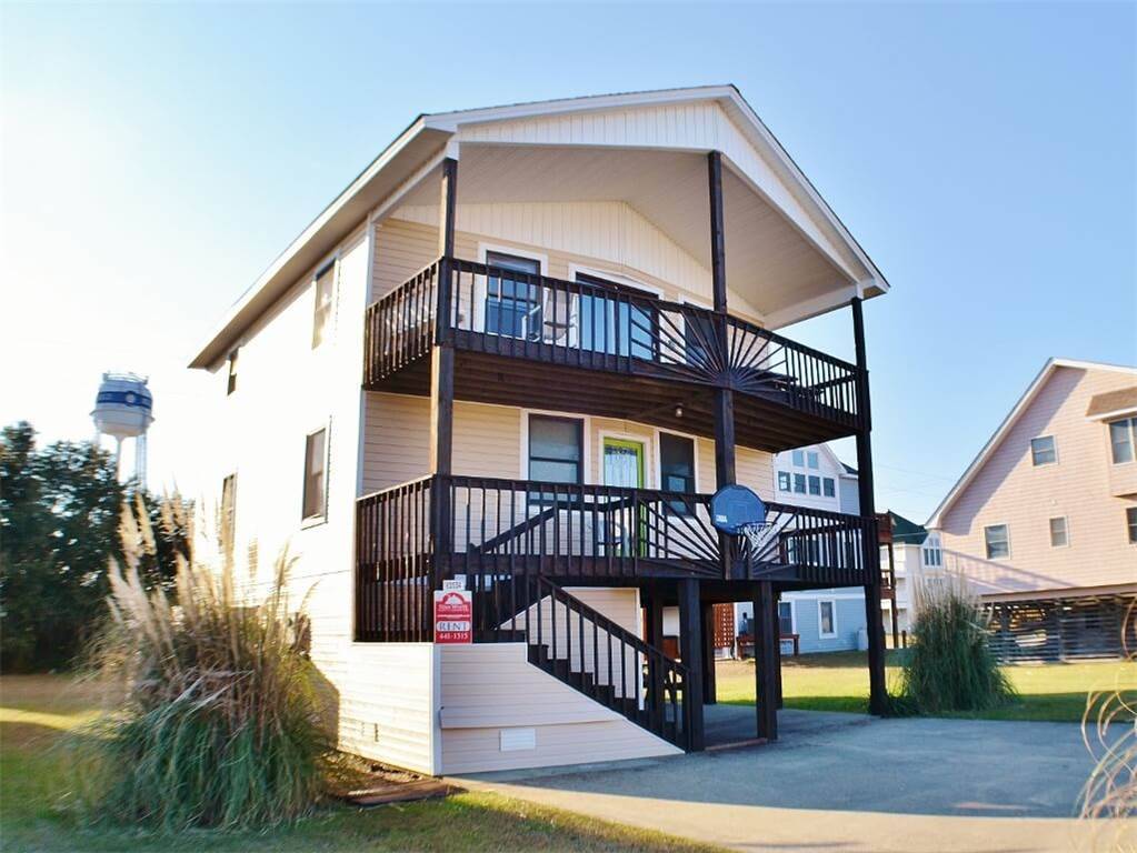 House ∙ 4 Bedrooms ∙ 8 Guests - Nags Head, NC