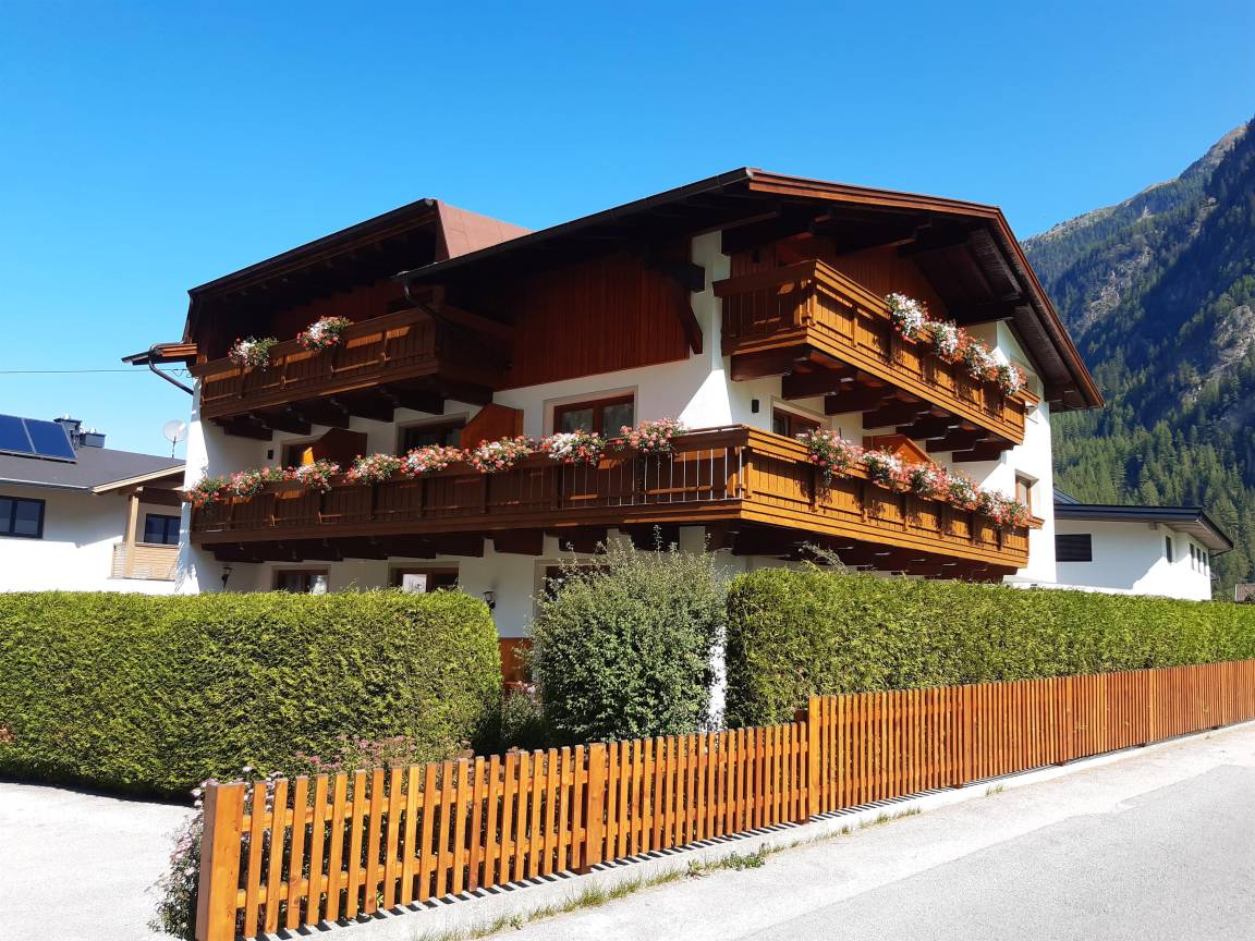 35 M² Apartamento ∙ 1 Habitación ∙ 4 Huéspedes - Längenfeld