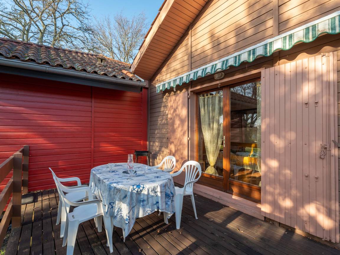 62 M² Ferienhaus ∙ 2 Schlafzimmer ∙ 4 Gäste - Biscarrosse