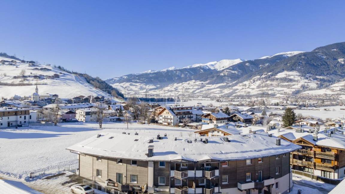 80 M² Ferienwohnung ∙ 3 Schlafzimmer ∙ 8 Gäste - Kaprun