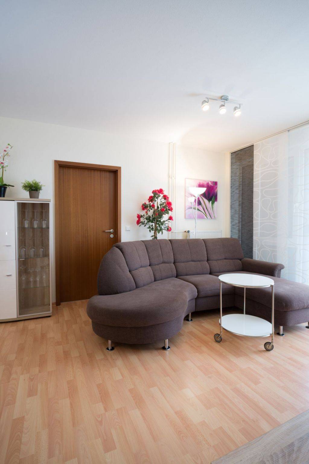 58 M² Huoneisto ∙ 1 Makuuhuone ∙ 2 Vierasta - Sarrebruck