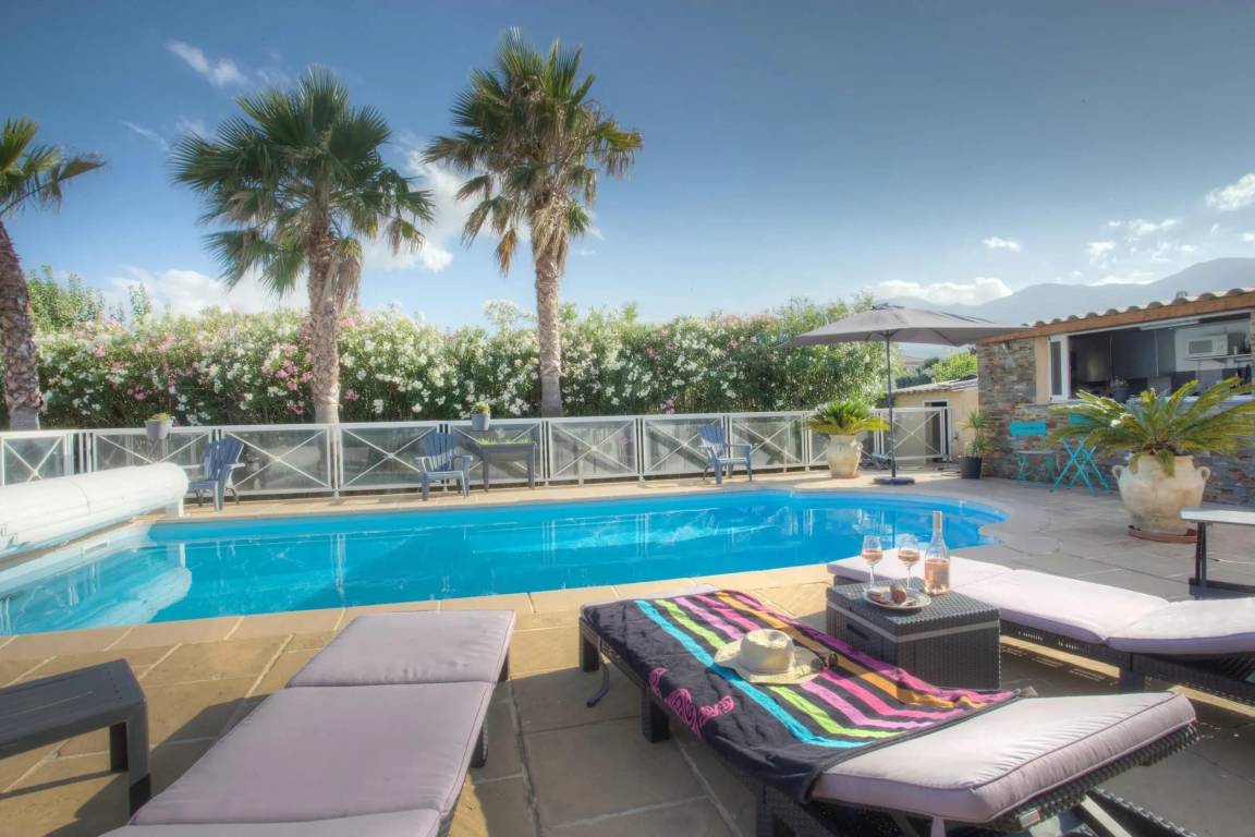 160 M² Villa ∙ 4 Chambres ∙ 8 Personnes - Borgo
