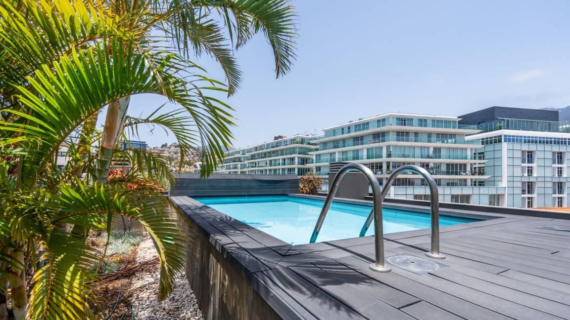 295 M² Apartamento ∙ 4 Habitaciones ∙ 8 Huéspedes - Funchal