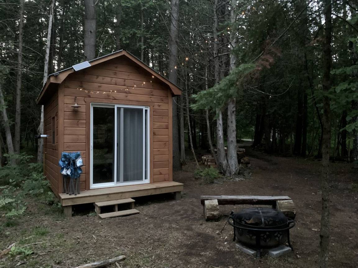 House ∙ 1 Bedroom ∙ 2 Guests - Kawartha Lakes