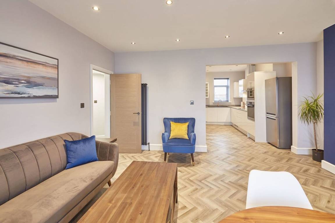 Apartment ∙ 2 Bedrooms ∙ 4 Guests - Hartlepool