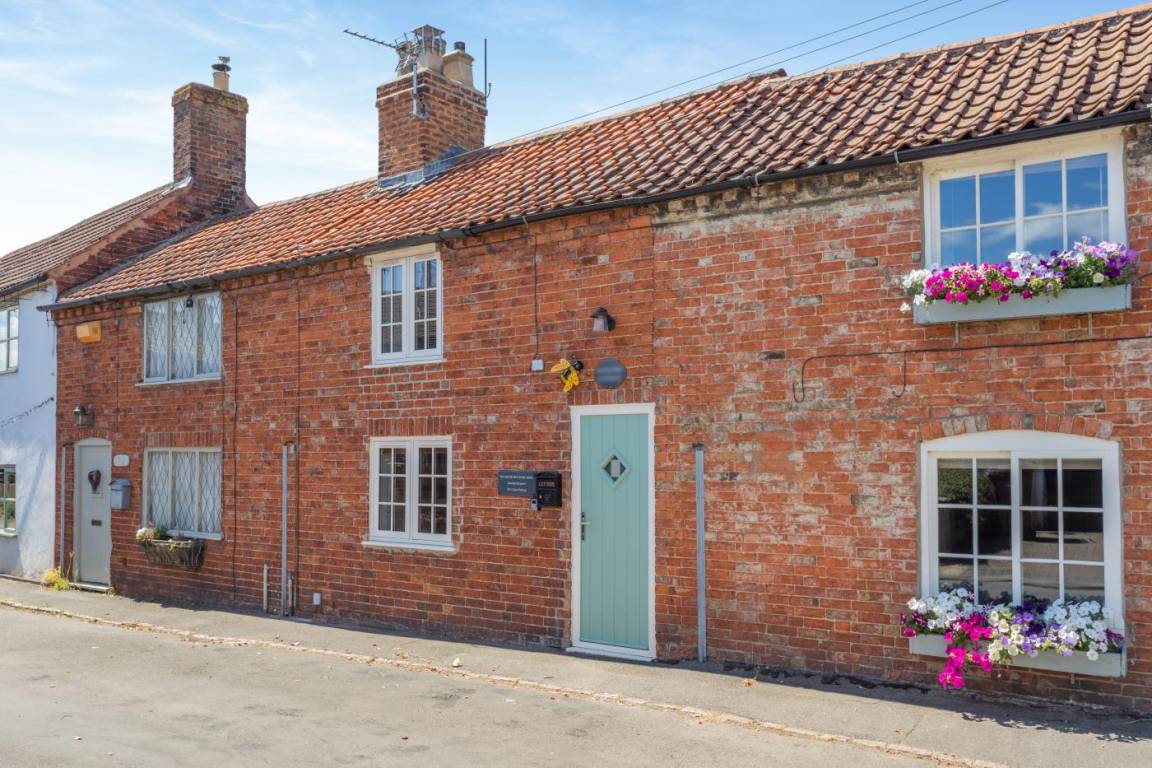 Mökki ∙ 2 Makuuhuonetta ∙ 4 Vierasta - Melton Mowbray