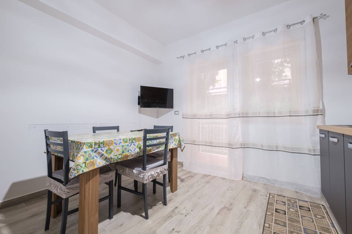 85 M² Apartment ∙ 2 Bedrooms ∙ 5 Guests - Messina