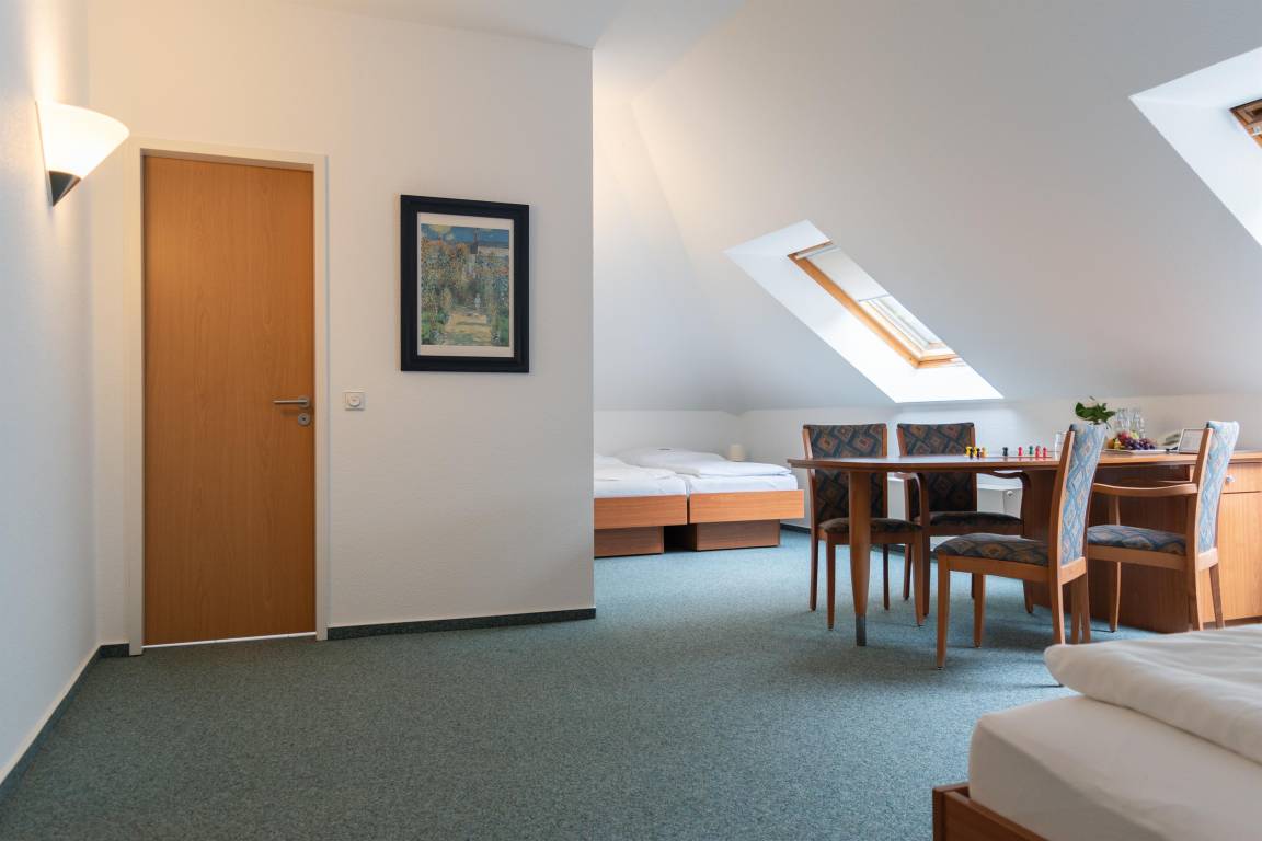 35 M² Hotel ∙ 1 Bedroom ∙ 4 Guests - Bad Salzuflen