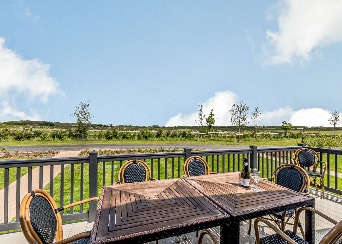 Chalet ∙ 4 Bedrooms ∙ 8 Guests - Cotswolds