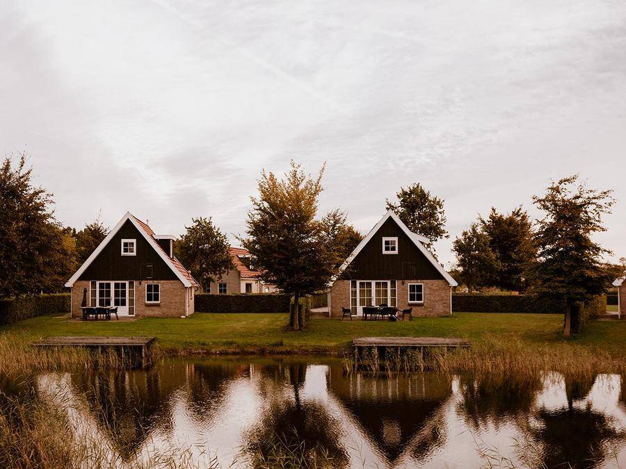 120 M² Ferienhaus ∙ 4 Schlafzimmer ∙ 8 Gäste - Lemmer