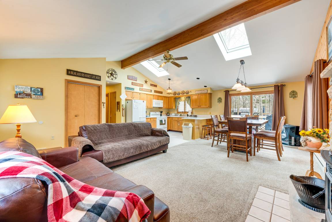 92 M² House ∙ 3 Bedrooms ∙ 6 Guests - Pocono Mountains, PA