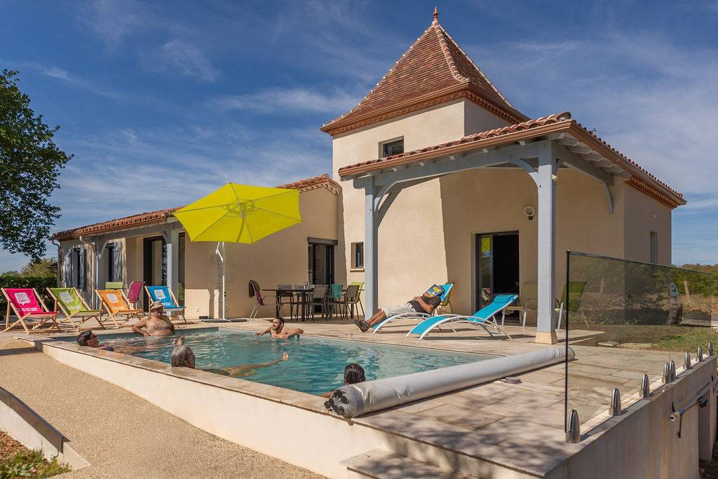 125 M² Gîte ∙ 4 Chambres ∙ 8 Personnes - Puy-l'Évêque