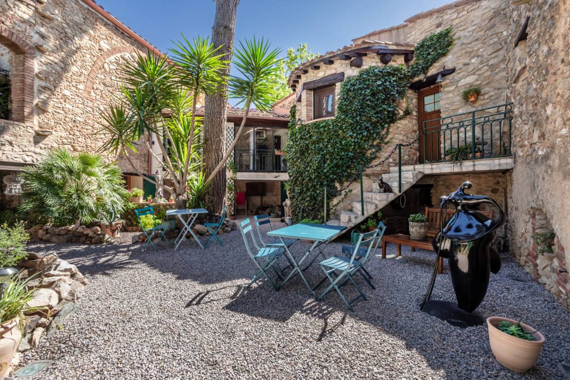 31 M² Bed And Breakfast ∙ 2 Bedrooms ∙ 2 Guests - Perpignan