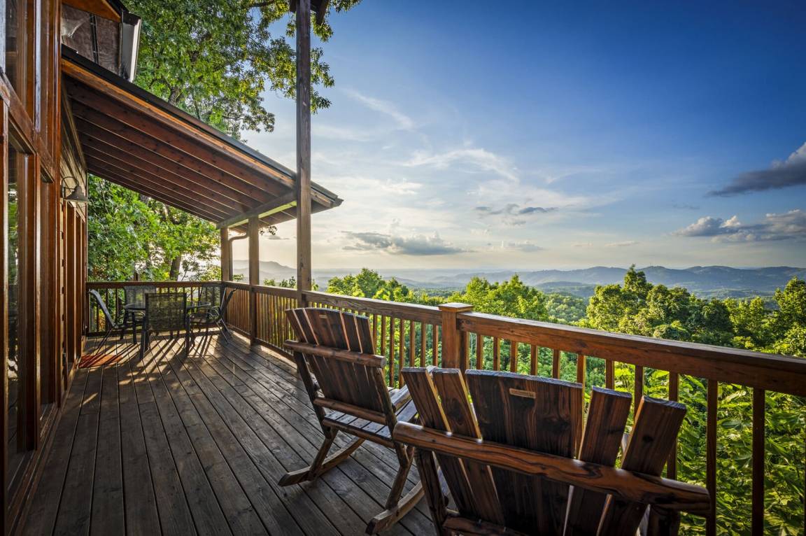 282 M² Cabin ∙ 5 Bedrooms ∙ 16 Guests - Gatlinburg, TN
