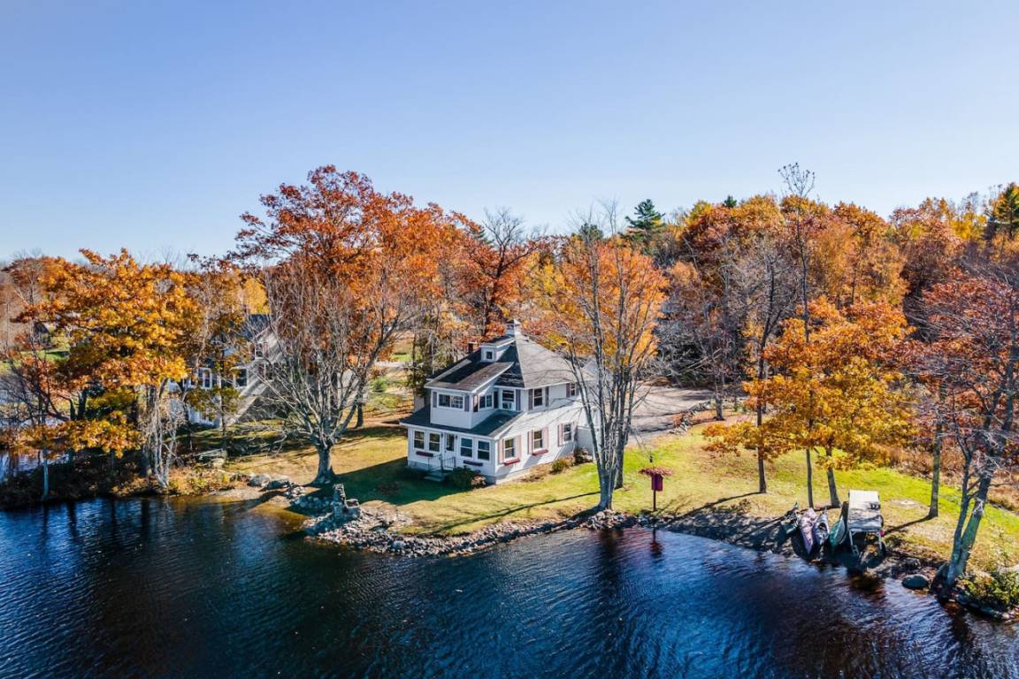 46 M² House ∙ 4 Bedrooms ∙ 8 Guests - Old Town, ME