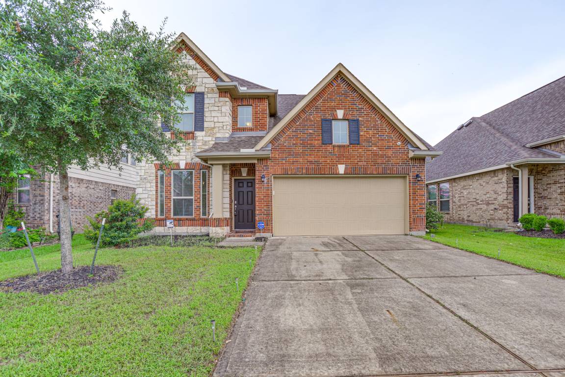 187 M² House ∙ 4 Bedrooms ∙ 8 Guests - Humble, TX