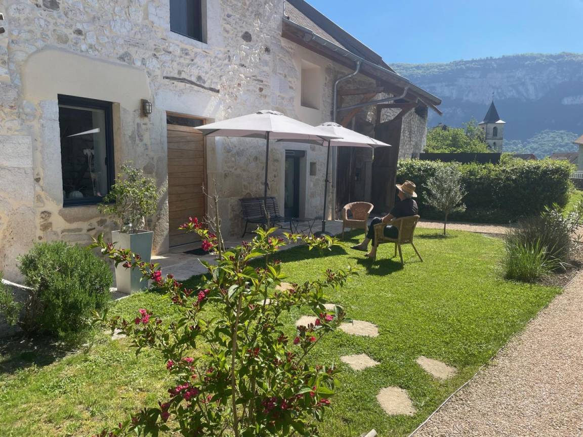 77 M² Gîte ∙ 2 Chambres ∙ 6 Personnes - Les Avenières