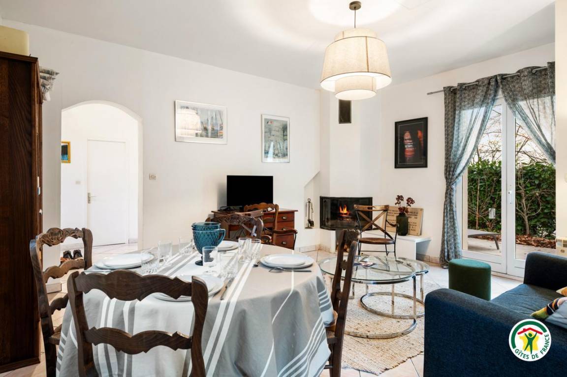 62 M² Gîte ∙ 2 Chambres ∙ 4 Personnes - Rouen