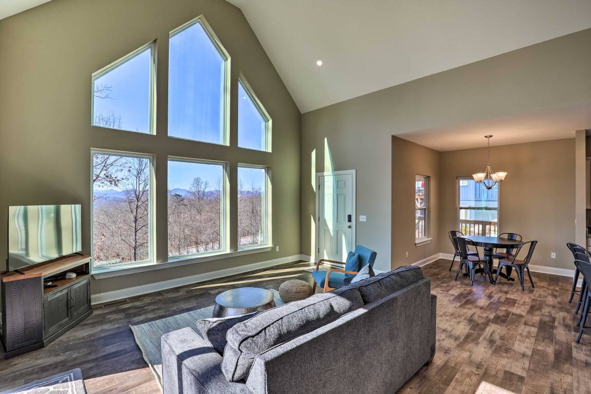 125 M² House ∙ 2 Bedrooms ∙ 6 Guests - Asheville, NC