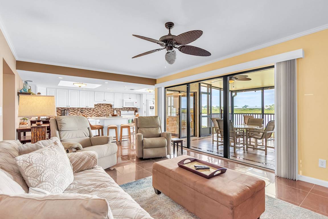 106 M² Condo ∙ 2 Bedrooms ∙ 6 Guests - Indian Rocks Beach, FL