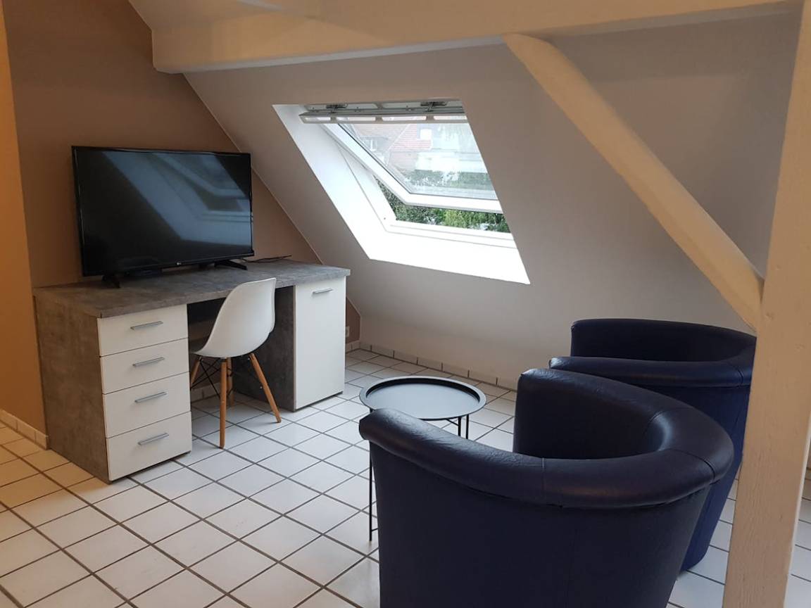 50 M² Apartment ∙ 1 Bedroom ∙ 4 Guests - Essen main station