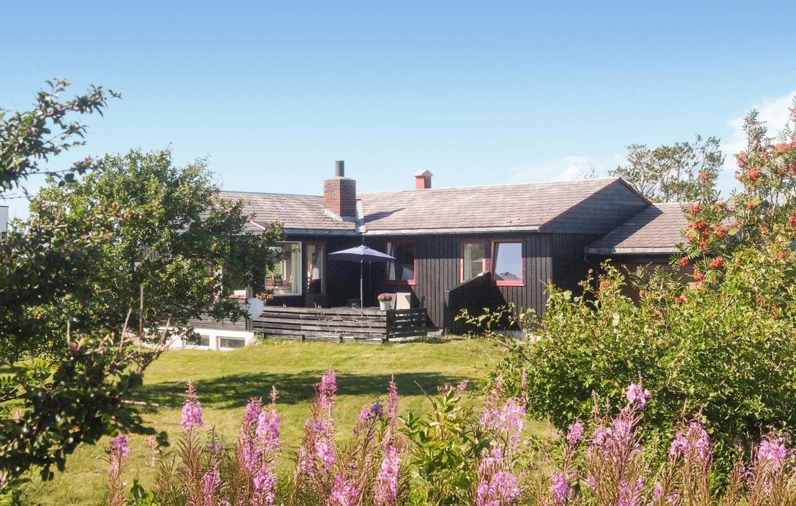 95 M² House ∙ 3 Bedrooms ∙ 6 Guests - Vanse