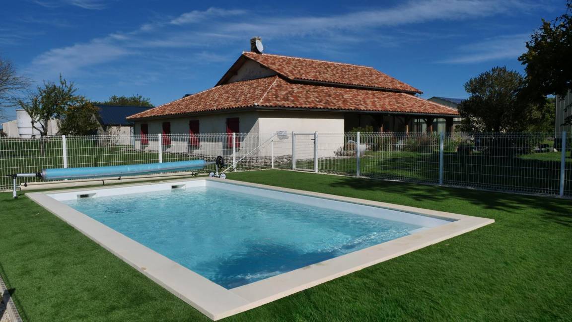 200 M² Gîte ∙ 5 Chambres ∙ 10 Personnes - Dordogne