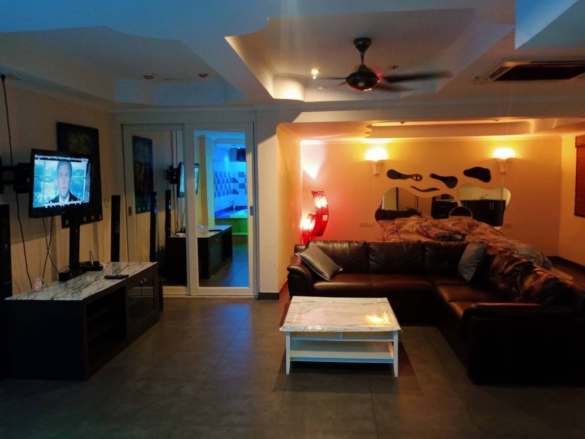 75 M² Apartment ∙ 1 Bedroom ∙ 3 Guests - Pattaya City