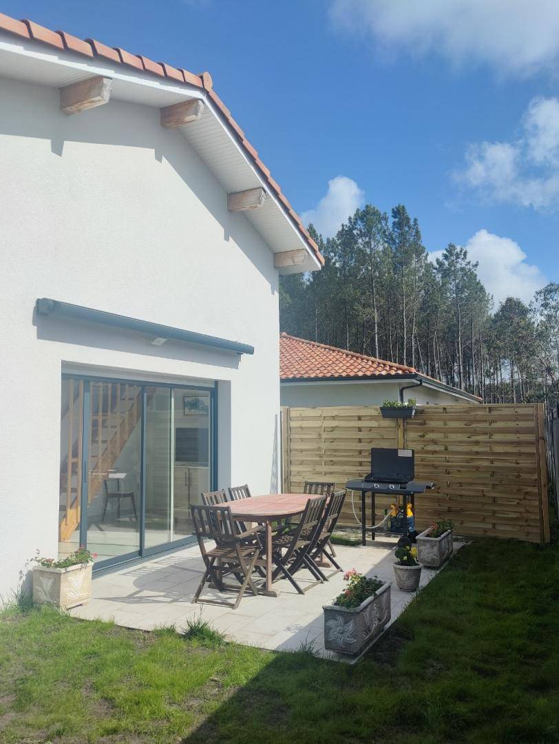 75 M² Gîte ∙ 3 Chambres ∙ 5 Personnes - Linxe