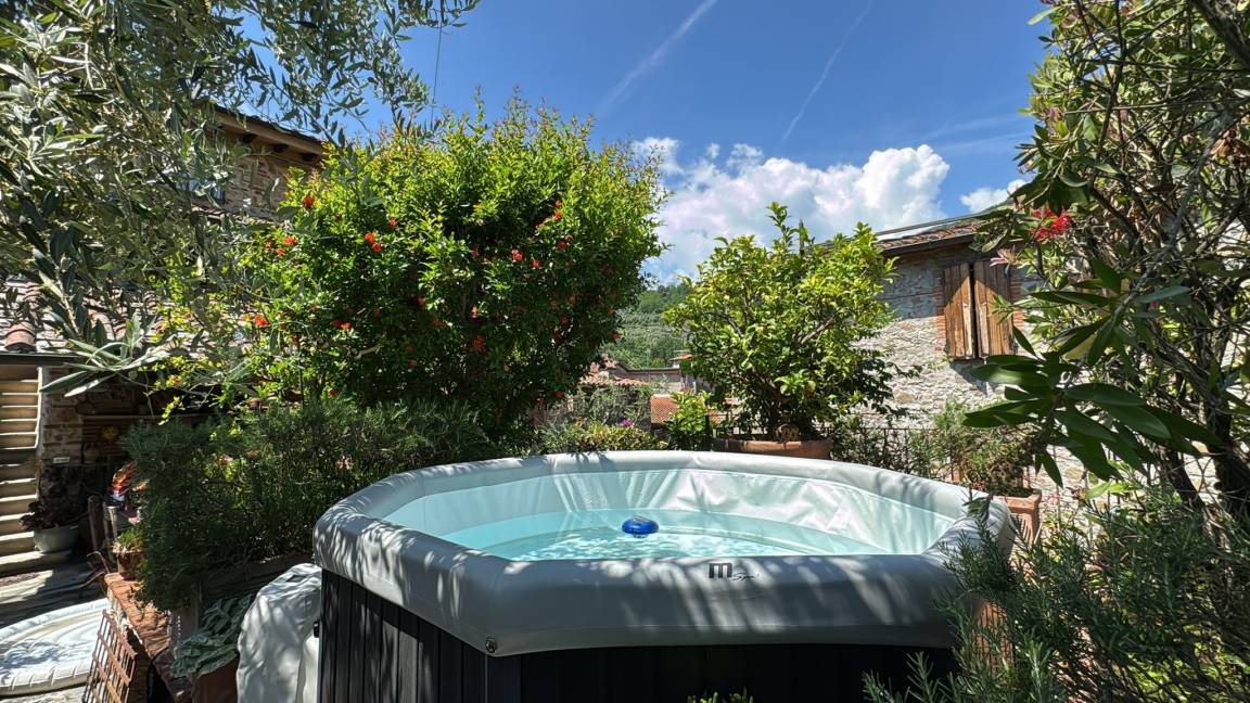 100 M² Maison De Vacances ∙ 3 Chambres ∙ 6 Personnes - Camaiore