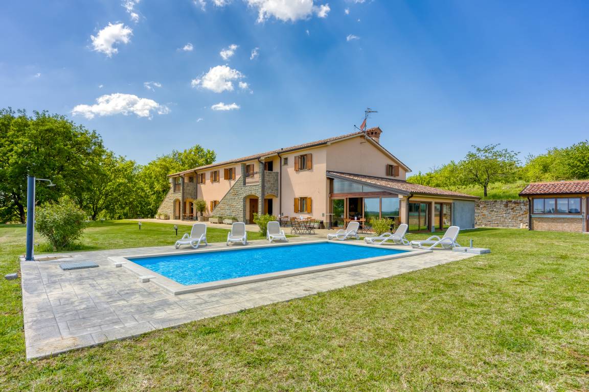 30 M² Studio Flat ∙ 3 Guests - Marezige