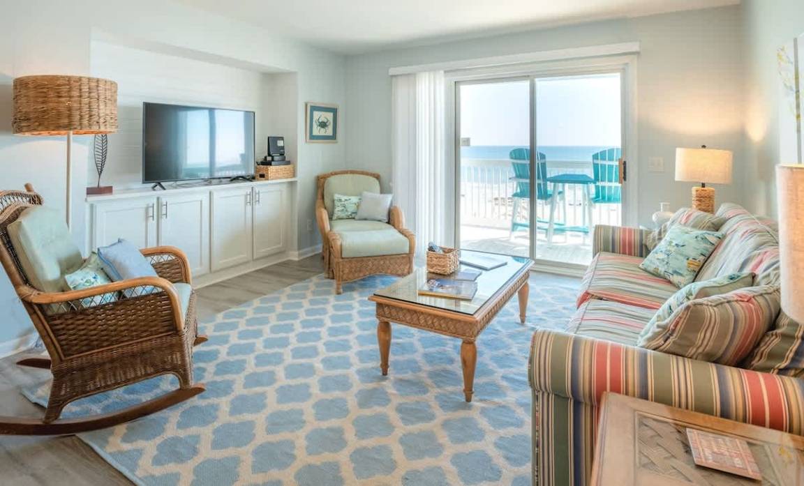 84 M² Apartment ∙ 2 Bedrooms ∙ 6 Guests - Kure Beach, NC