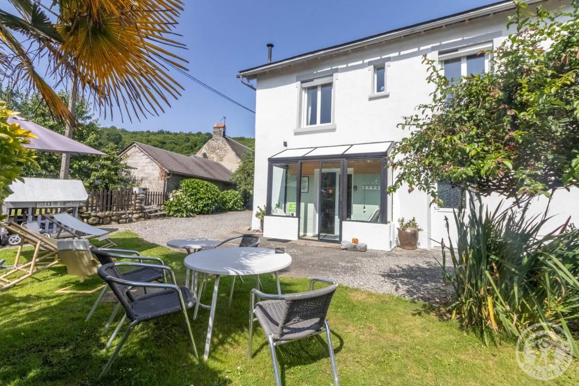 90 M² Mökki ∙ 2 Makuuhuonetta ∙ 4 Vierasta - Lannemezan