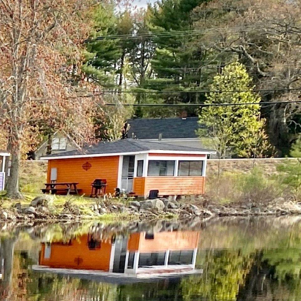 House ∙ 2 Bedrooms ∙ 4 Guests - New Hampshire